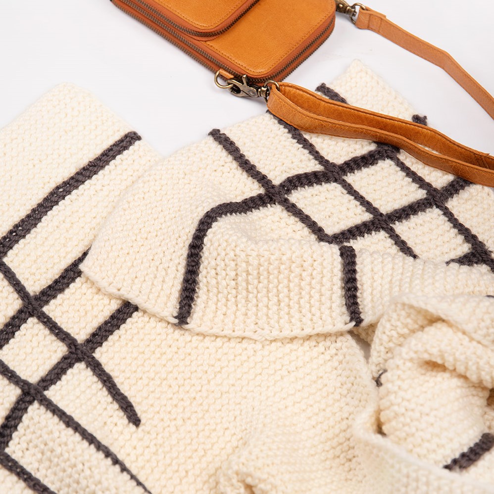 Reversible Scarf Crochet & Knit Kit | Includes Pattern
