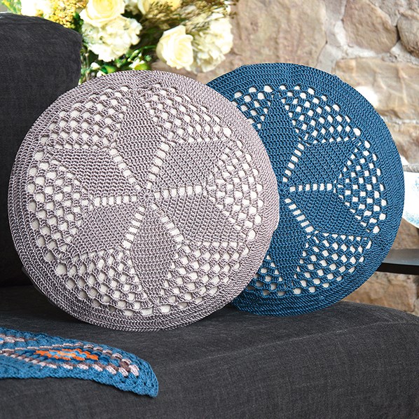 Crochet Pattern Catania Round Cushion - Yarnplaza.com