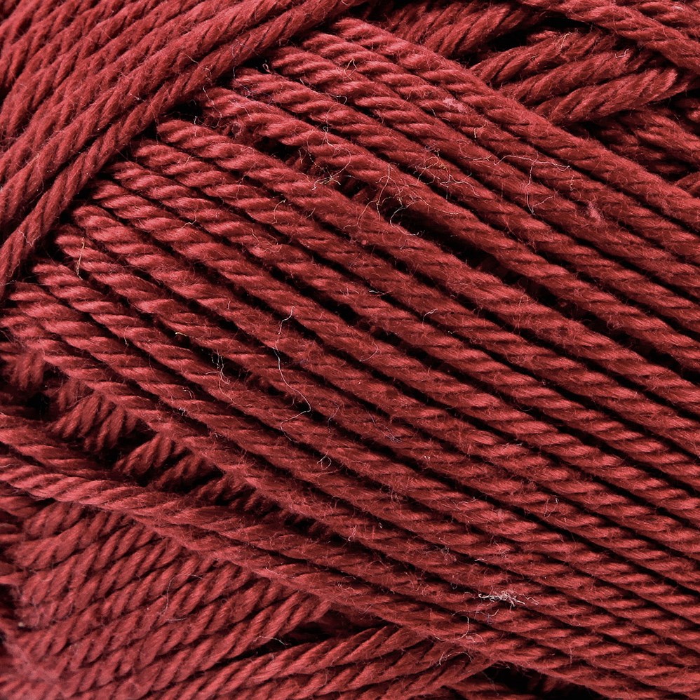 Yarn and Colors Must-have 131 Merlot | Yarnplaza.com