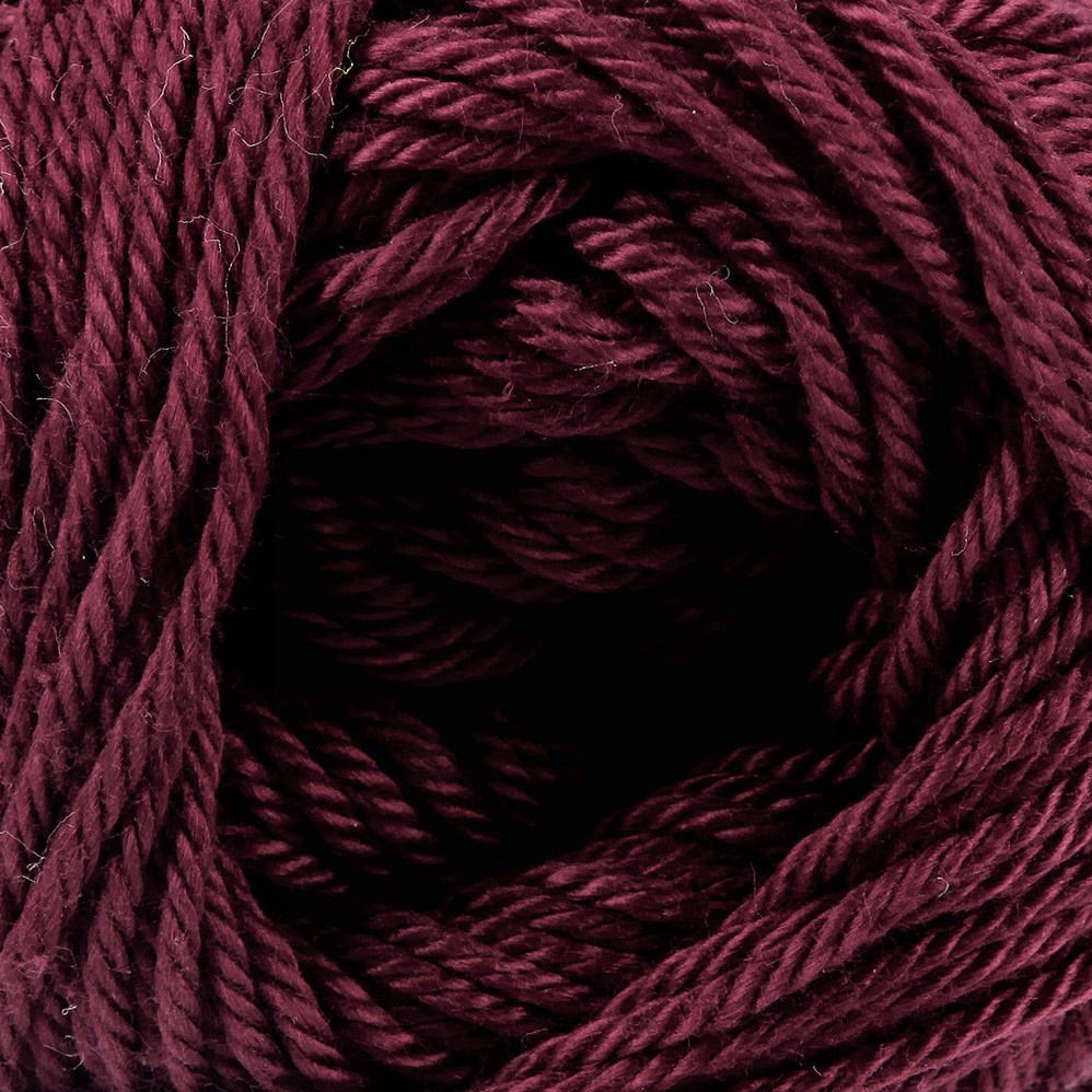 Yarn and Colors Must-have 132 Bordeaux | Yarnplaza.com