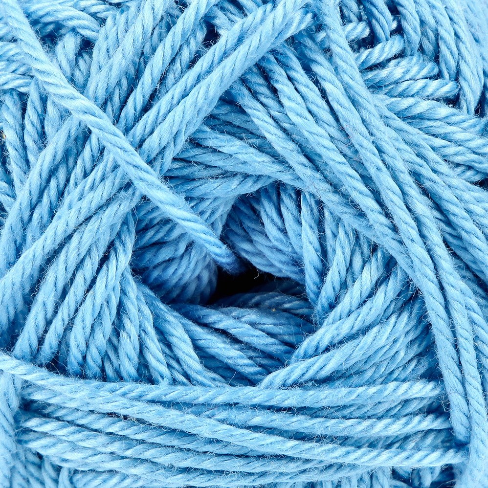 Yarn and Colors Must-have 137 Sky | Yarnplaza.com
