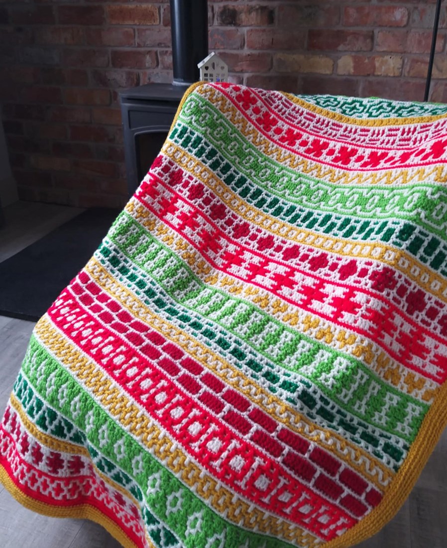 Adventures in Overlay Mosaic – Crochet Kit | Yarnplaza.com