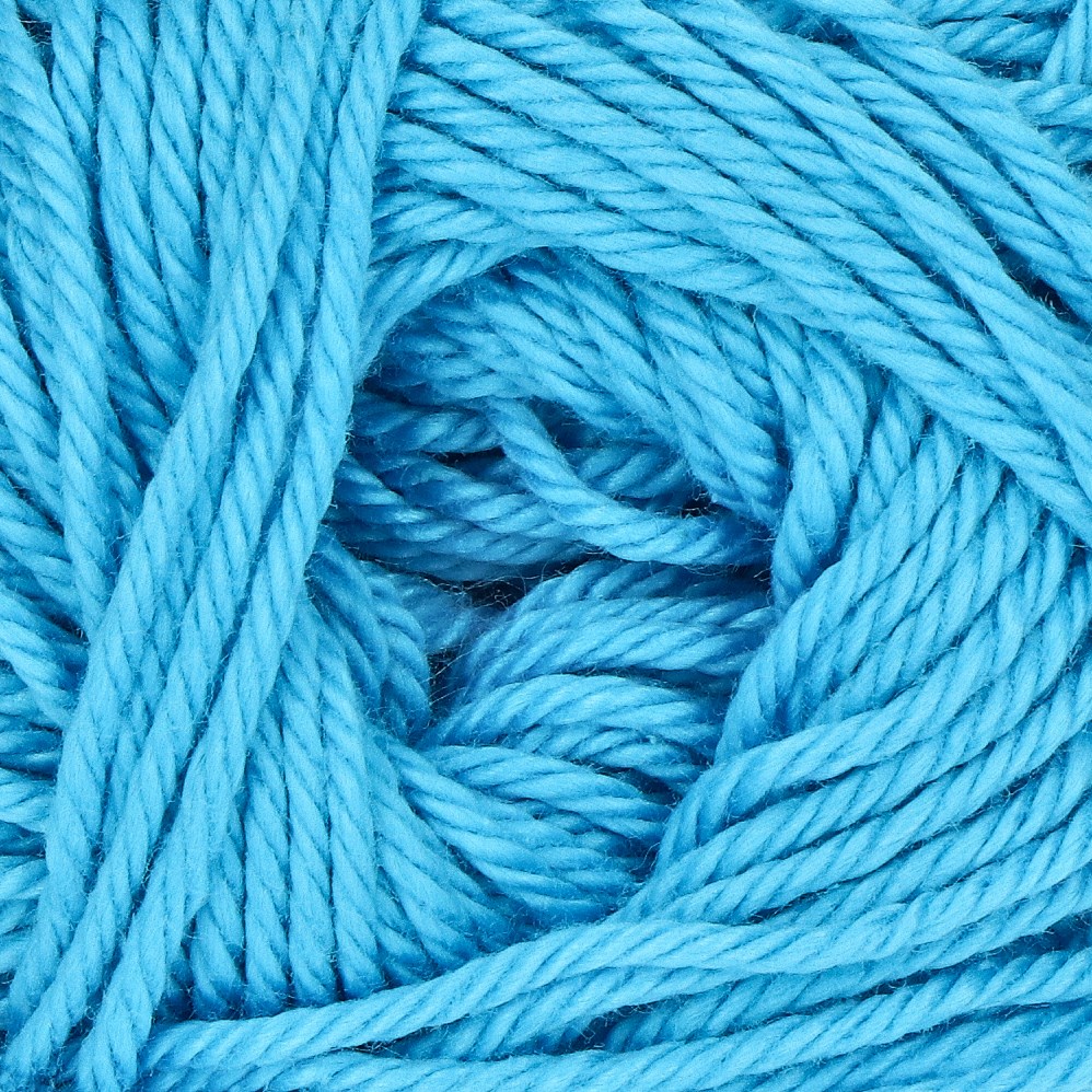 Yarn and Colors Must-have 066 Blue Lake | Yarnplaza.com