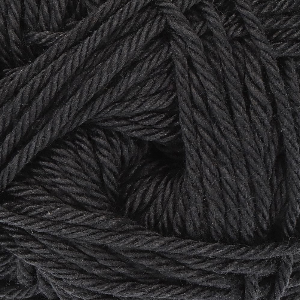Yarn and Colors Must-have 099 Anthracite | Yarnplaza.com