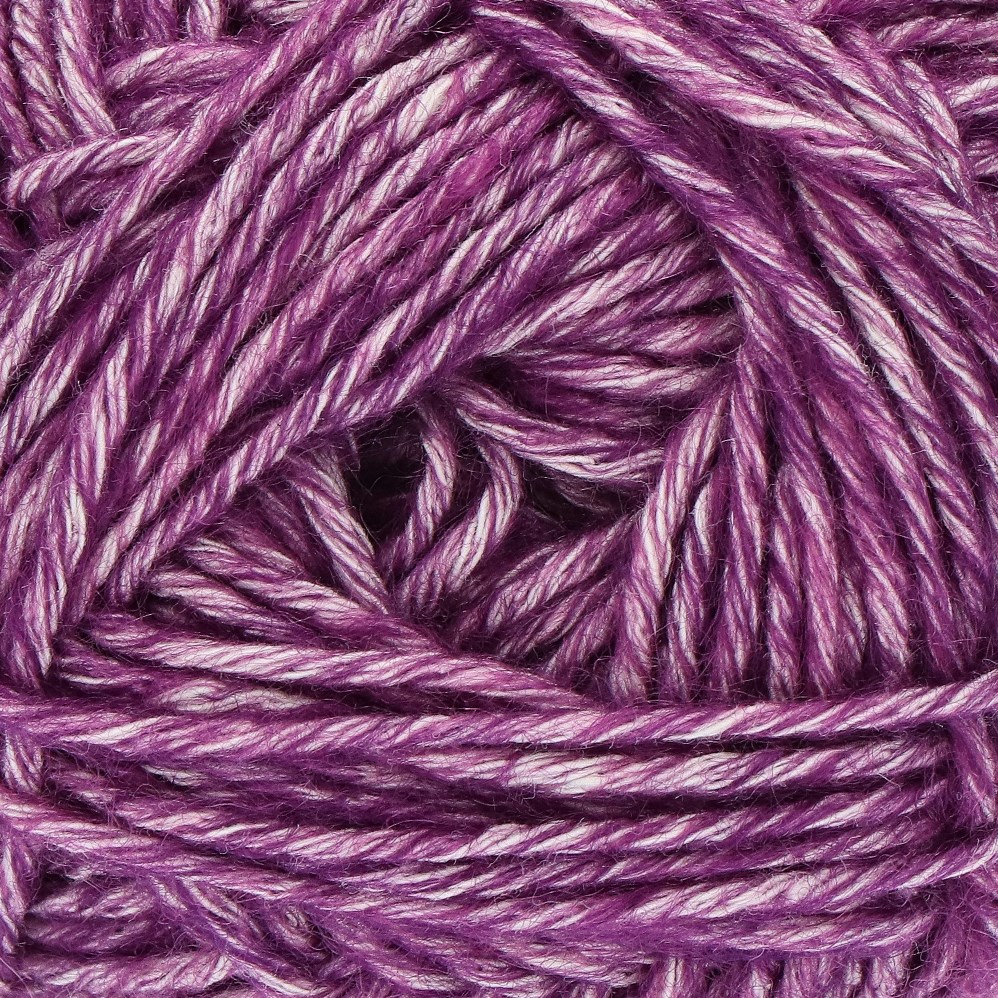 Yarn and Colors Charming 054 Grape | Yarnplaza.com