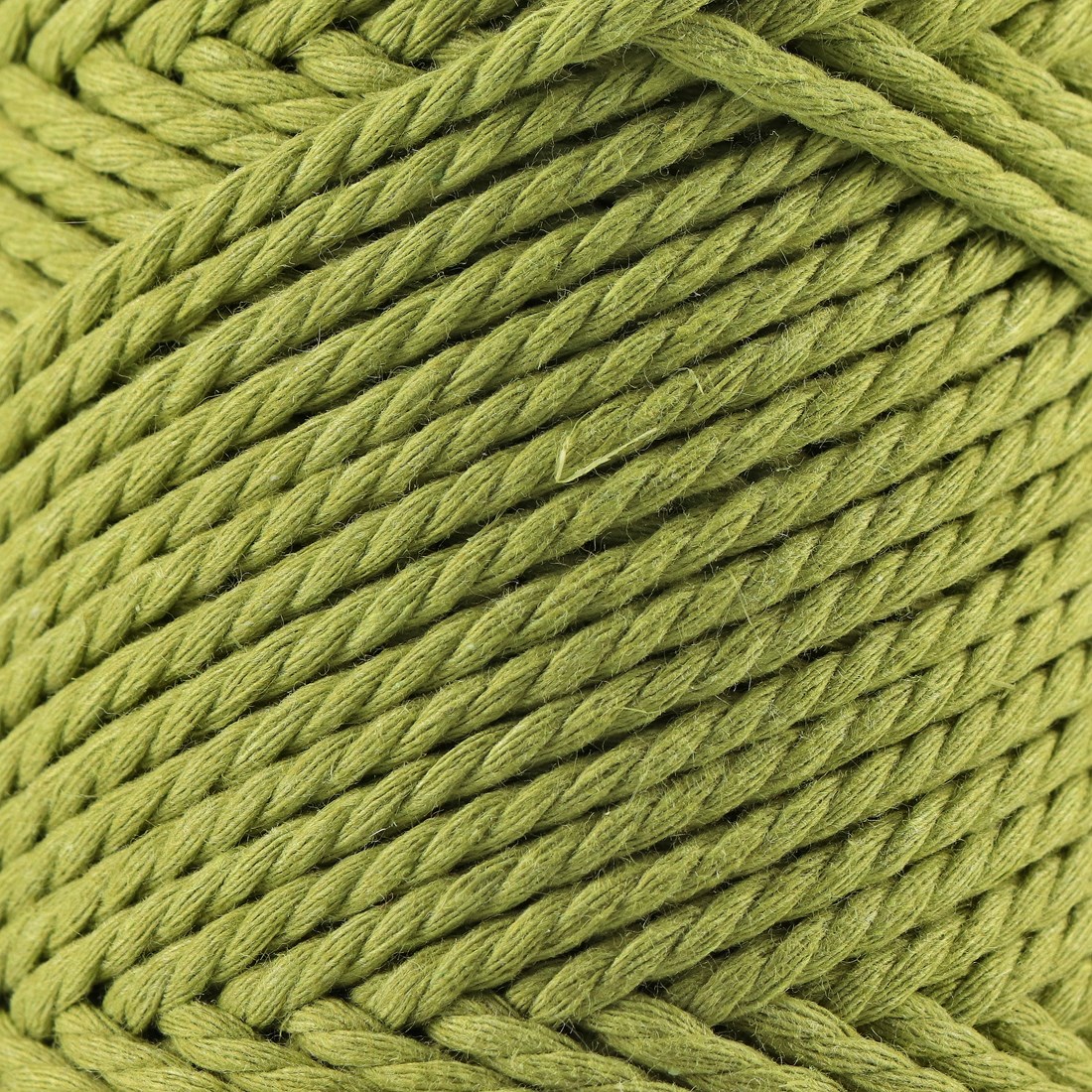 Katia Macramé Cord Fine 215 Pistache | Yarnplaza.com