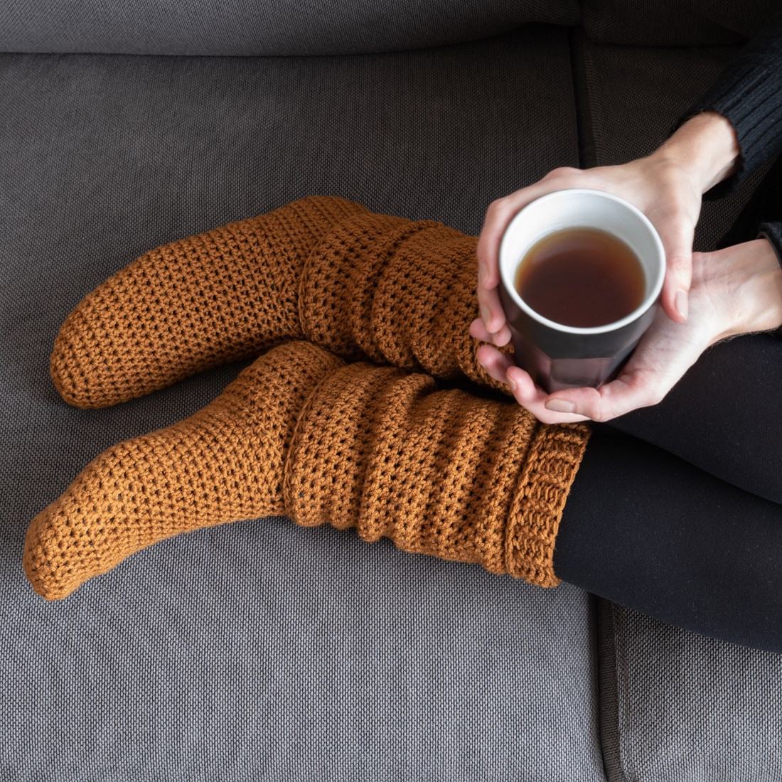 Yarn and Colors Soft Serene Socks Booklet - Yarnplaza.com