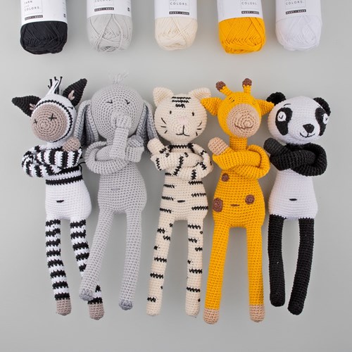 Yarn and Colors Zoo-Animals Crochet Kit - Yarnplaza.com