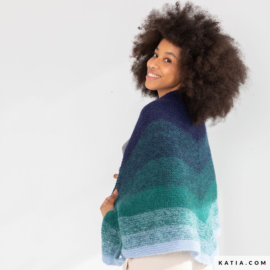 Kniting pattern Katia Smoothie Alpaca Shawl - Yarnplaza.com