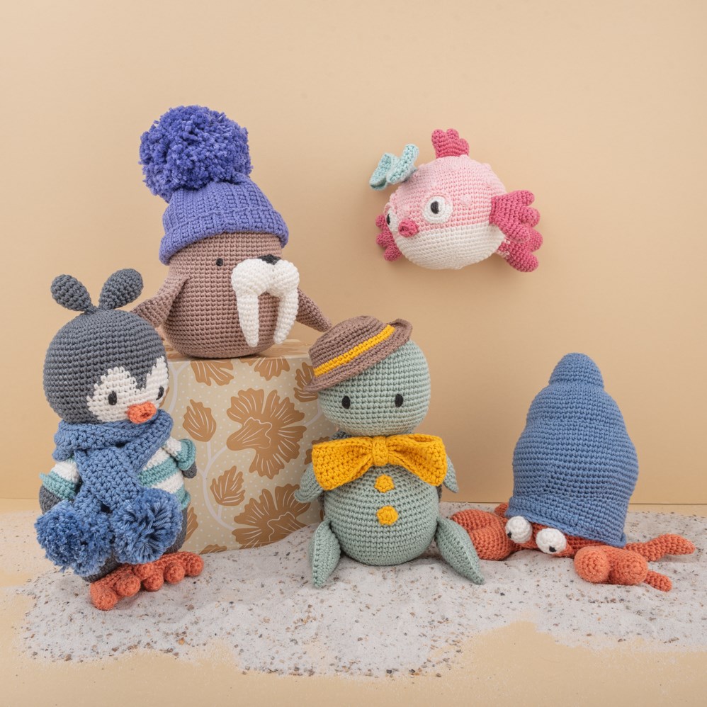 Yarn and Colors Sea Life Pattern Bundle - Yarnplaza.com