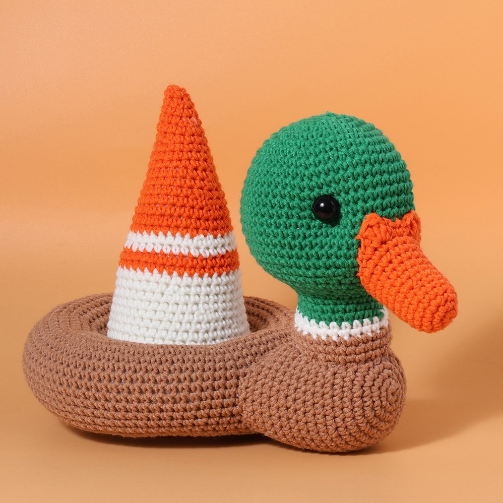 YarnZoo Duck Stacking Tower Crochet Kit | Yarnplaza